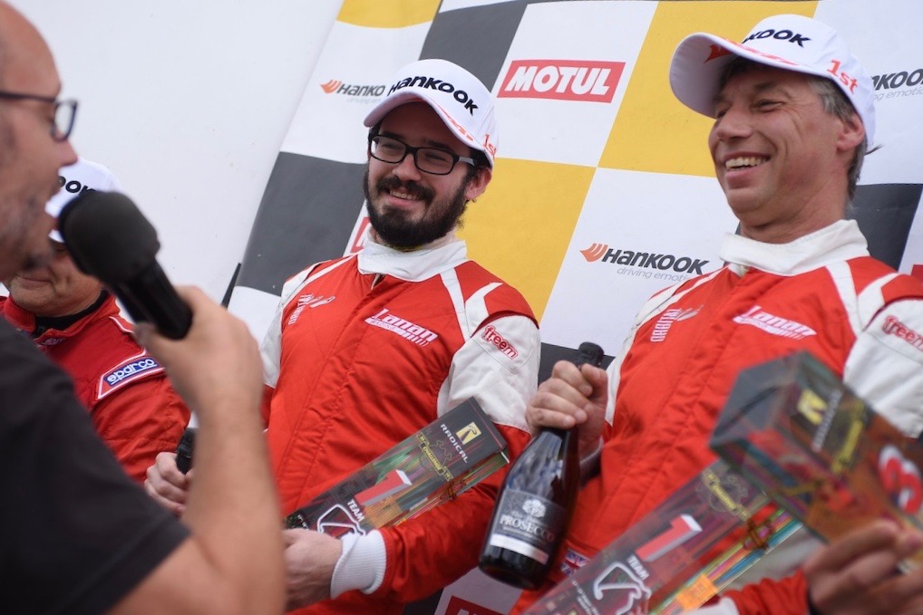 Radical Motorsport | News | Headlams set for Radical Team Challenge ...